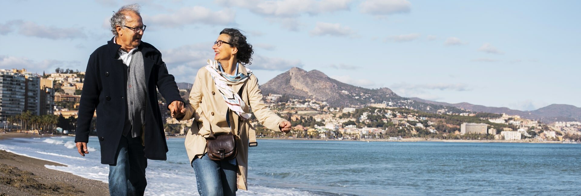 Why do so many Americans emigrate to San Carlos Sonora?